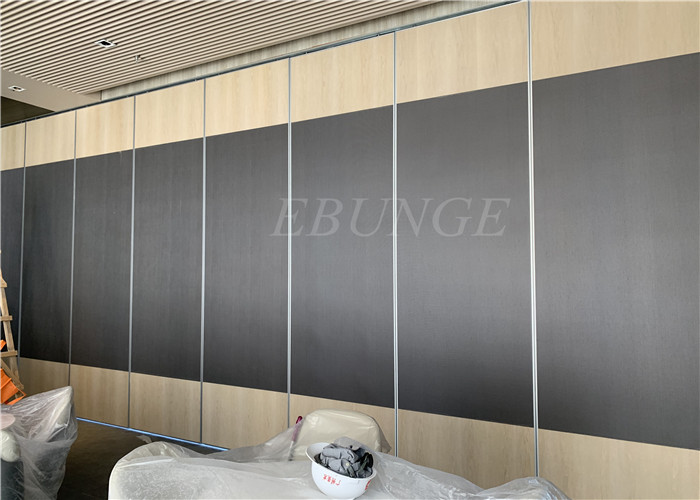 Partisi Melamin Pembatas Ruangan Panel Gantung Atas yang Dapat ...